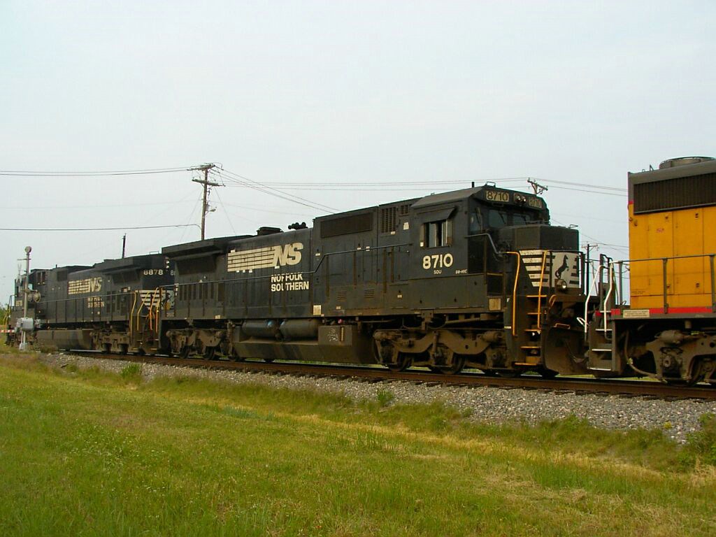 NS 8710